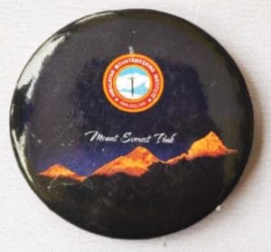 Lapel Pin Mount Everest – Himalayan Mountaineering Institute