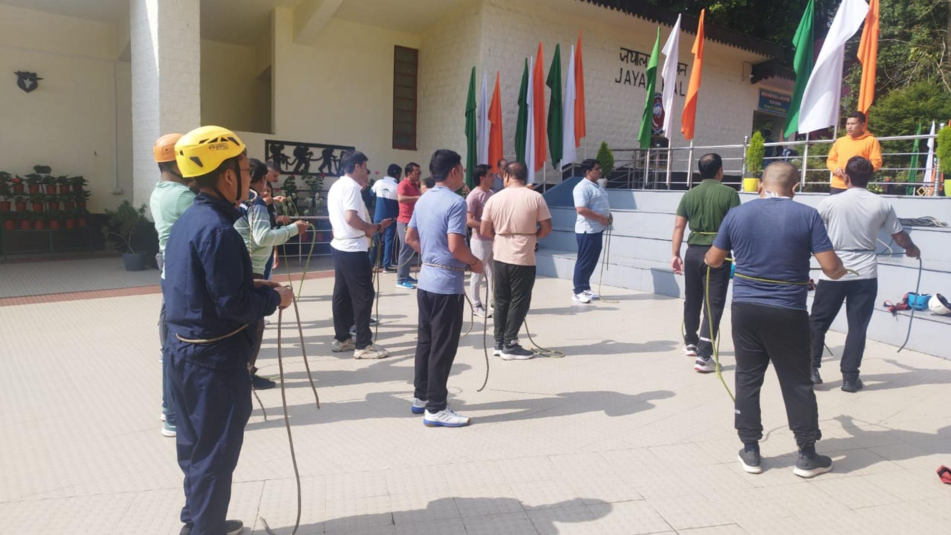 Adventure Course – Himalayan Mountaineering Institute